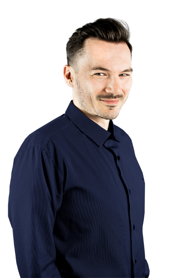 Bart Turczynski—Career Expert, Editor-in-chief at ResumeLab